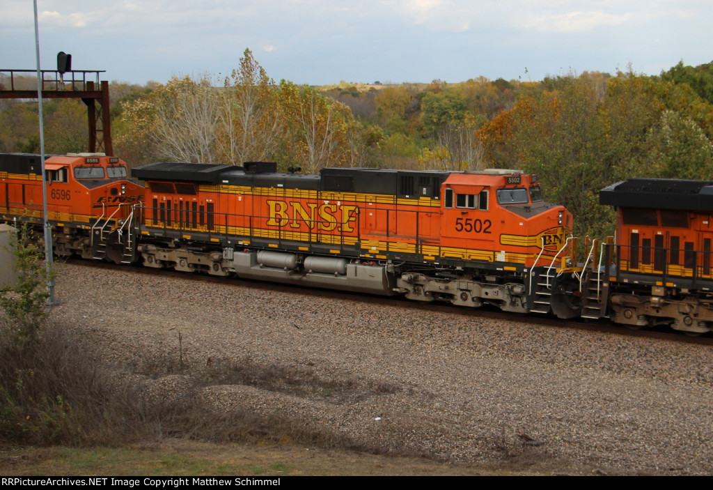 BNSF 5502